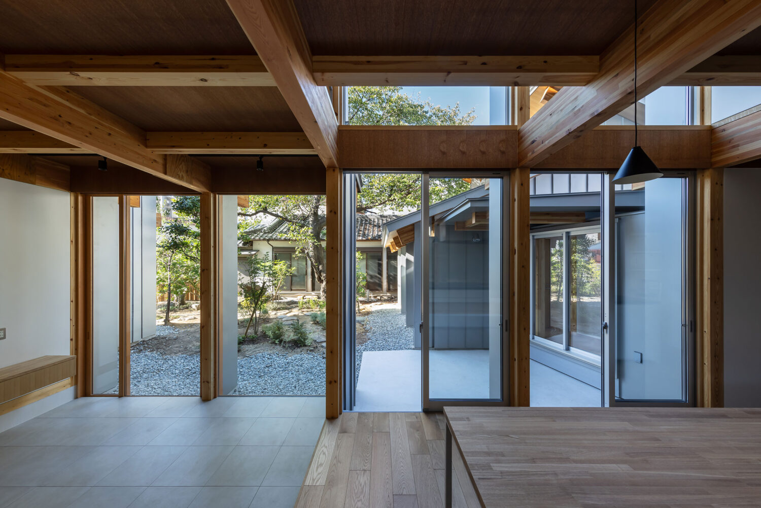 【ニュース】青木淳＋品川雅俊、小堀哲夫、仙田満、日建設計が参加する、滋賀の守山市民ホール改修プロポの公開プレゼンが開催